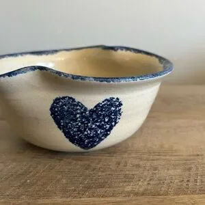 marshall pottery | Kitchen | Marshall Pottery Texas Small Heart Shaped ...